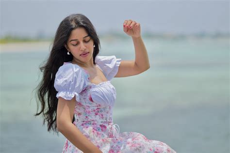 Mrinalini Ravi R Beautifulindianwomen