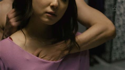 佐々木希生乳おっぱいガッツリ揉まれてるwwwwwwwGIF動画あり エロ画像まとめサイトTOKYO