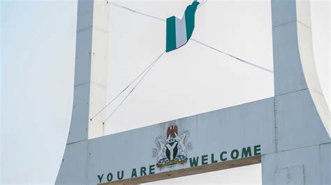 Защо най богатият човек в Африка има нужда от 35 визи за да пътува Profit Bg