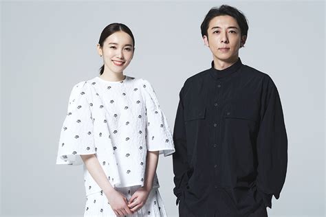 高橋一生さん×飯豊まりえさん「チームとしての安心感がおもしろい作品作りに繋がっていく」／映画『岸辺露伴 ルーヴルへ行く』対談インタビュー