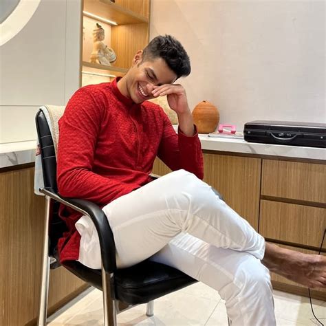 Adarsh Agrawal Adarsh Agrawal19 On Threads