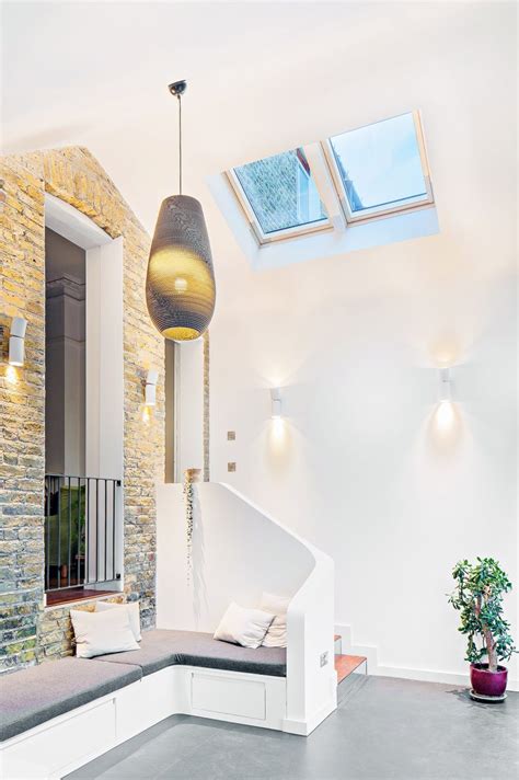 Scenario Architecture Covers London House Extension In Larch And Sedum