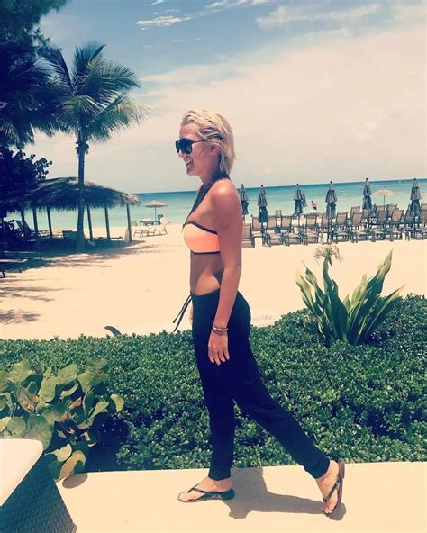 50 Savannah Chrisley Bikini Pictures Hot And Sexy Livinlavidalowcarb