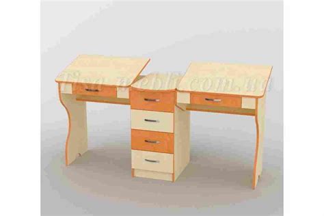 Як оформити письмовий стіл для двох дітей