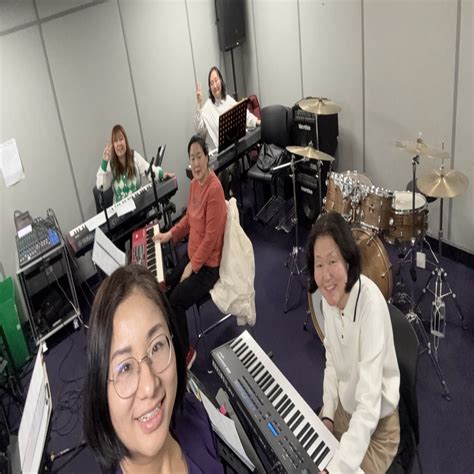 서울디지털대학교 2025년 4월 3일 실용음악학과 전공영역별 오프라인 클래스 키보드클래스 1학기 두번째 수업이 진행되었습니다 1학기에서는 시창청음1 월드뮤직