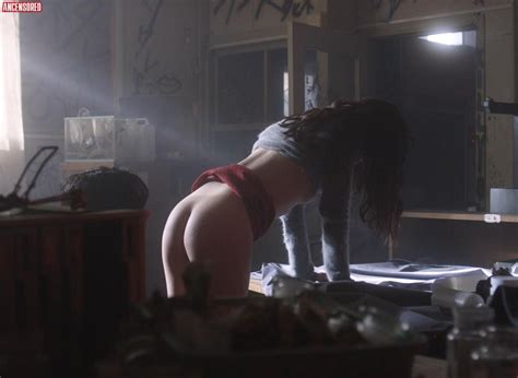Naked Shiori Doi In River S Edge I