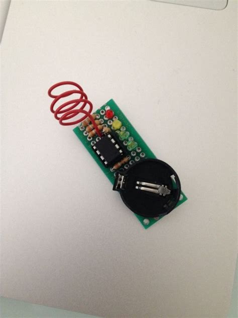 Piemf Building An Attiny85 Based Emf Detector With Raspberry Pi