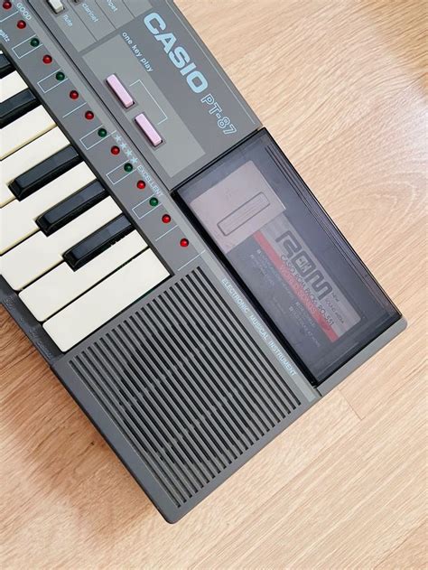 Teclado Casio Pt 87 Vintage De Segunda Mano Por 50 € En Zaragoza En