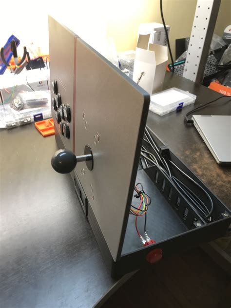 8 Button Arcade Stick With Internal Storage Von Botbot141 Kostenloses Stl Modell Herunterladen