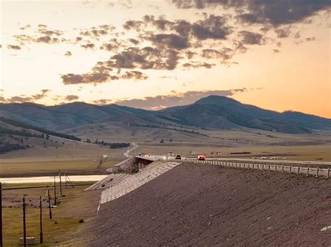 Хутаг Өндөр сумын нэгдсэн хуудас Тус сум нь 560 0 мянган га газар нутагтай түүний 40 2