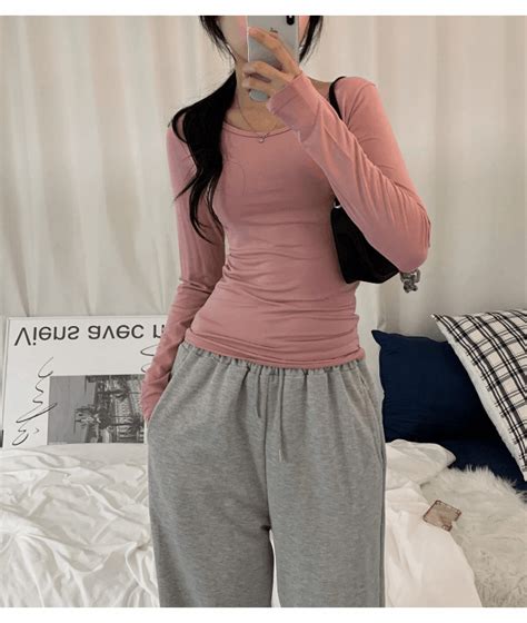 [슬림핏 여리여리~] 기본 무지 라운드 스판 면 긴팔티 10col 에이블리