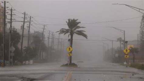 အမေရိကန်နိုင်ငံကို ဆယ်စုနှစ်များအတွင်း အင်အားအပြင်းဆုံး ဟာရီကိန်းမုန်တိုင်းဟယ်လင်နာ ဝင်ရောက