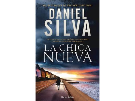 Livro La Chica Nueva De Daniel Silva Espanhol Worten Pt