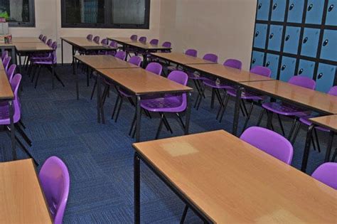 Hille Pepperpot Chair Ergonomic Design Durable And Uk Manufactured