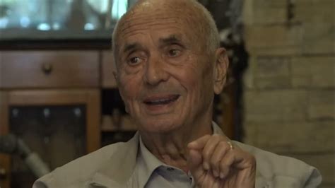 Хајредини Груби го држи во „во раце“ Ахмети Има бомби што му ги дал Заев Youtube