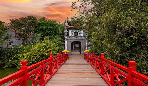 8 Best Hanoi Temples Pagodas And Other Architectural Landmarks To