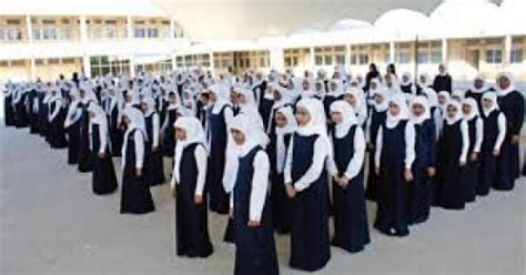 وزير التعليم تغيير الزي المدرسي الحكومي في فلسطين وكالة سوا الإخبارية