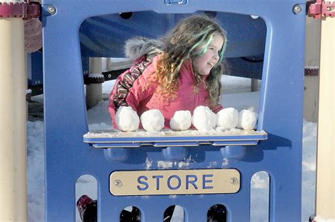 A Big Chill Sequim Sees Snowfall Feels Frigid Weather Sequim Gazette