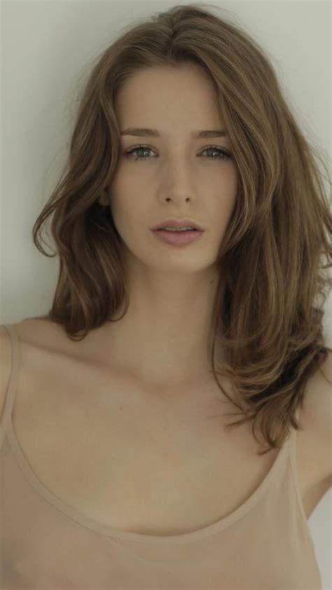 Emily Shaw British Model Photos And Hot Sexy Instagram Images Damn Sexy