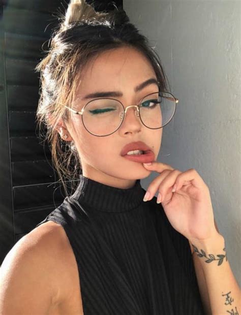 Lily May Mac Cosplay Idol