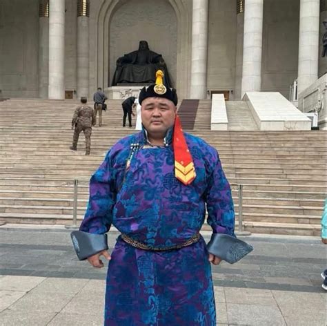 Zarig Mn Улсын арслан Э Оюунболд өнөөдөр болох Монгол Улсын хүчит
