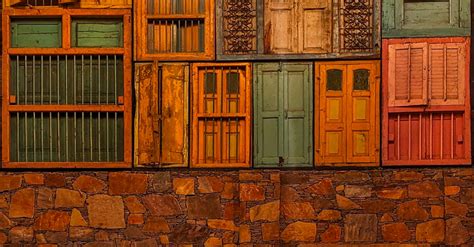 Бесплатные стоковые фото на тему архитектура архитектурная особенность вертикальный выстрел