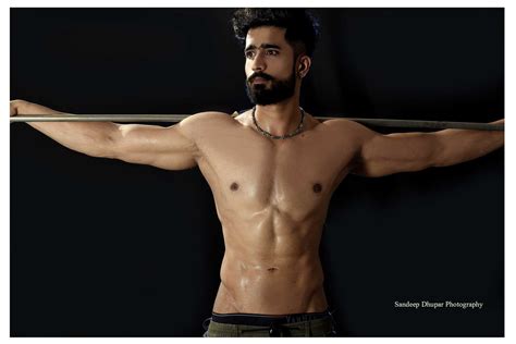 Shahnawaz Malik Roxy Models