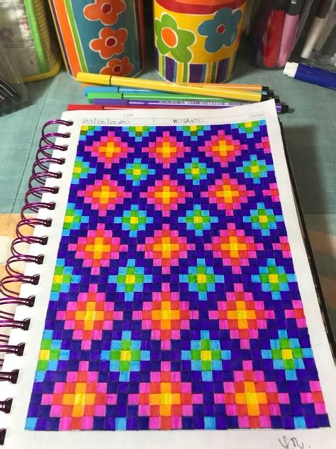 Dibujos En El Cuaderno De Cuadritos
