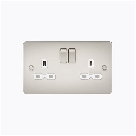 Flat Plate 13a 2g Dp Switched Socket Pearl With White Insert
