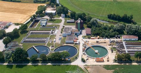 Sex Skruvblåsmaskiner För Ett Avloppsreningsverk Kaeser Kompressorer