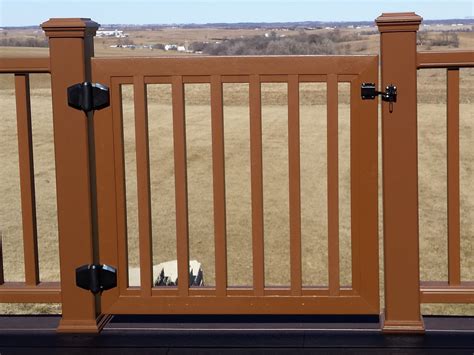 Veranda Deck Railing Gate Decks Ideas