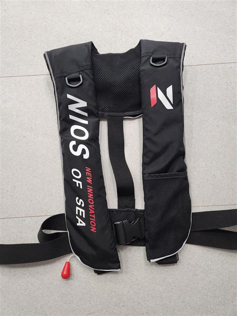 니오스 자동평창식 구명조끼 팝니다 당근 중고거래