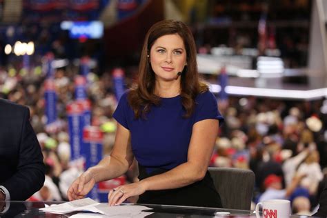 How I Became A News Anchor Erin Burnett Of Cnn 15 Minute News