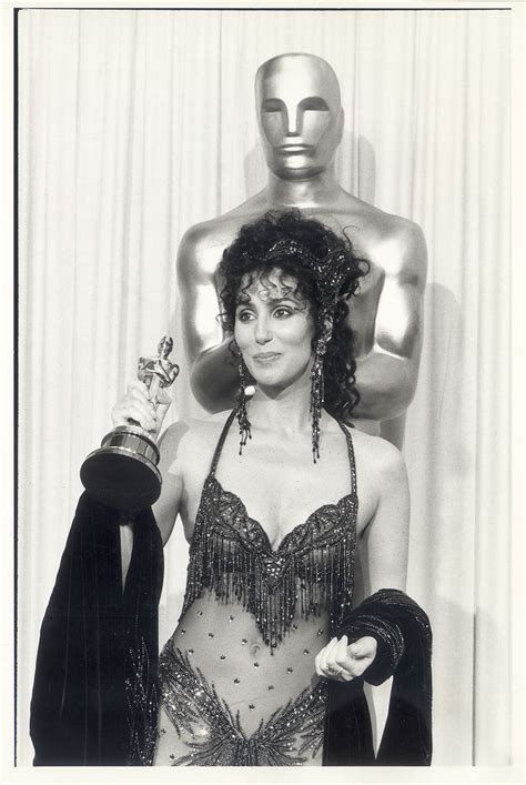 11 Of Chers Best Oscars Looks Of All Time
