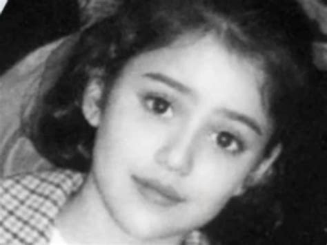 Дали го препознавате ова мало девојче од сликата Таа денес е една од НАЈУСПЕШНИТЕ ДЕВОЈКИ а во