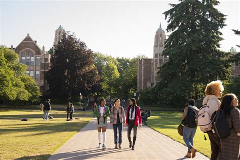 Essex College The Sex Lives Of College Girls Wiki Fandom