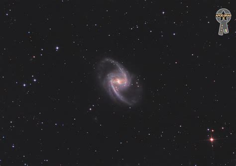 Barred Spiral Galaxy In Fornax Ngc 1365 Apod Grag