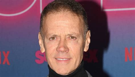 Supersex Cosa Cè Di Vero E Cosa No Nella Serie Dedicata A Rocco Siffredi