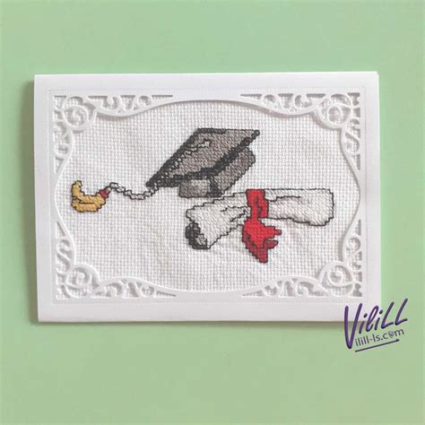 Картичка плик с бродерия за дипломиране Крокодил бг