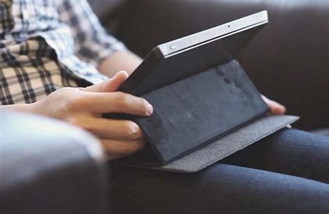 Freedomcase Microsoft Surface Case With Stand Gadgetsin