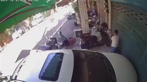 台灣女童當街被熊抱猥褻 凄叫27秒5車路過無人施援 星島日報