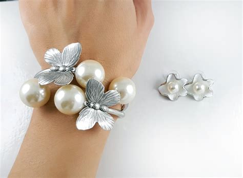 В царството на СВЕТИ ВАЛЕНТИН и 14 ФЕВРУАРИ с романтични бижута