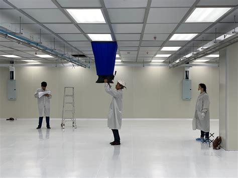 รับออกแบบและสร้างห้องคลีนรูม รับออกแบบและสร้างห้องสะอาด ห้องปลอดเชื้อ ห้องผลิตชิ้นส่วนอิเลคท