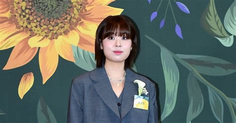 포토 최유리 깜찍한 표정