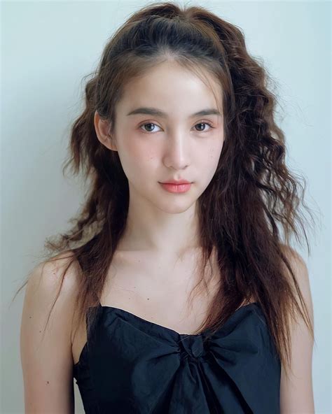 Cantiknya Paripurna 10 Artis Thailand Ini Ternyata Dulunya Cowok