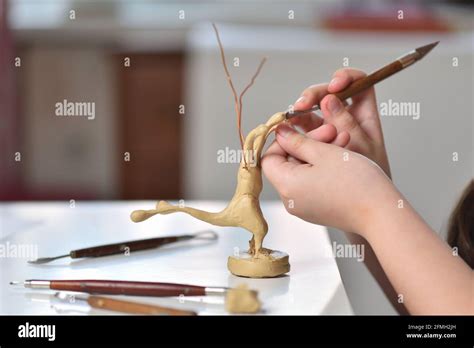 Sculpt hi-res stock photography and images - Alamy