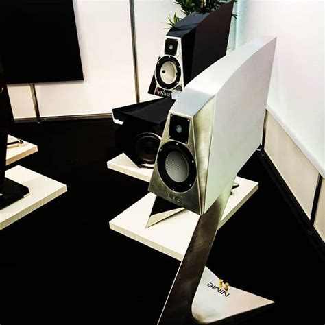 Alien Invasion High End Speaker System