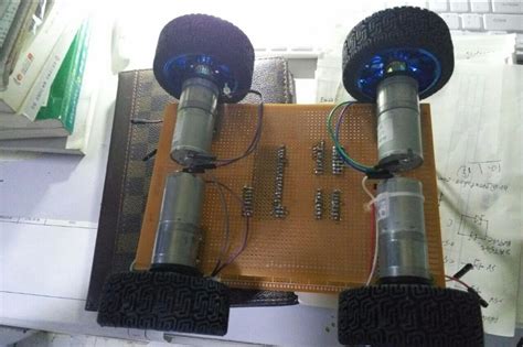 基于emw3080的无线同步控制小车单片机stm32树莓派arduino开发板创意项目 聚丰项目 电子发烧友网