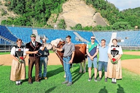 Der Starke Moser Und Die Geschichte Mit Dem Stier Bauernzeitungch Bauernzeitung