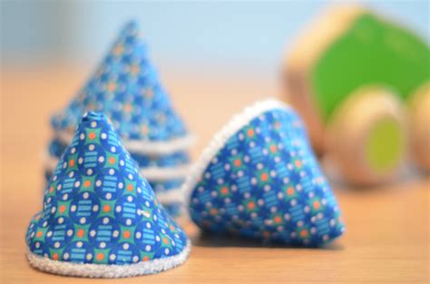 Cones Pipi Hello Couleurs